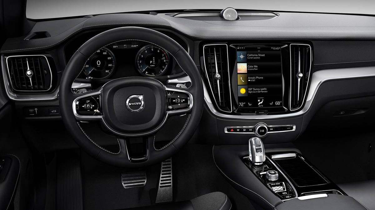 Volvo s60 recharge inscription store
